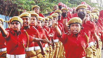 New Faces Likely In Cpm Leadership | Kochi News - Times of India