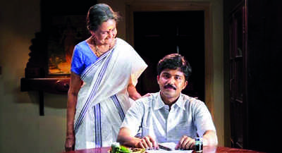 Vyloppilli: Mla Plays Vyloppilli In Visual Portrayal Of ‘mambazham ...