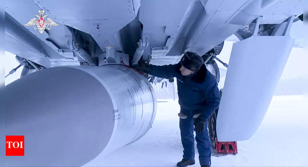 Russia Ukraine News: Does Putin's alert change risk of nuclear war ...