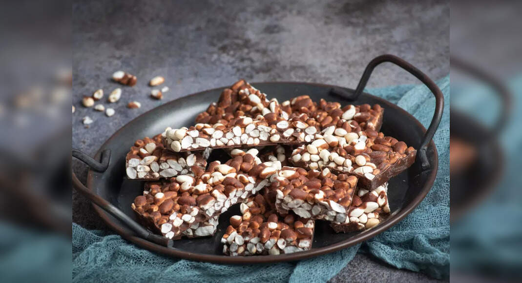Puffed Rice Chocolate Recipe: How to Make Puffed Rice Chocolate Recipe ...