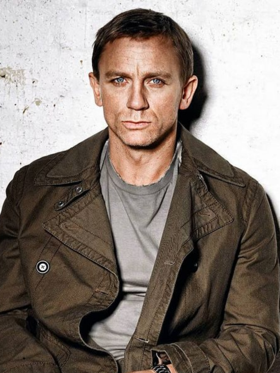 James Bond star Daniel Craig's captivating clicks | Zoom TV