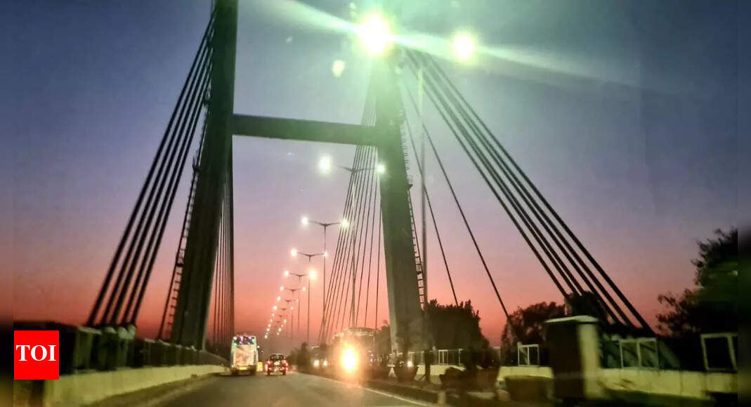 Bengaluru: Cable-stayed bridges plan between Jalahalli and ...
