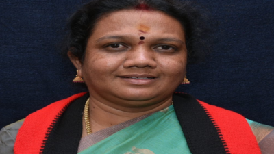 Indirani Ponvasanth becomes Madurai mayor | Madurai News - Times of India