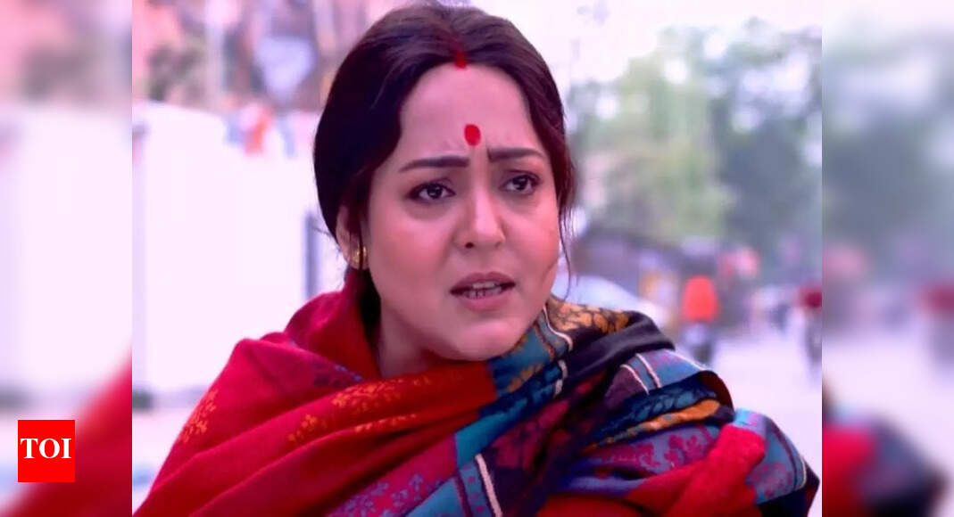 'Lokkhi Kakima Superstar' enters the top 5 club - Times of India