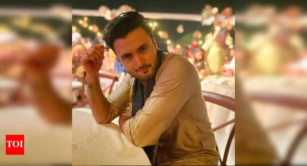 Sean Banerjee injured on the sets of Mon Phagun - Times of India