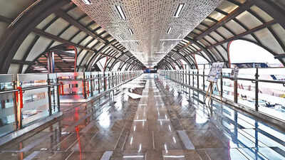 Delhi: Skywalk linking NDLS and Metro stations opens today | Delhi News ...