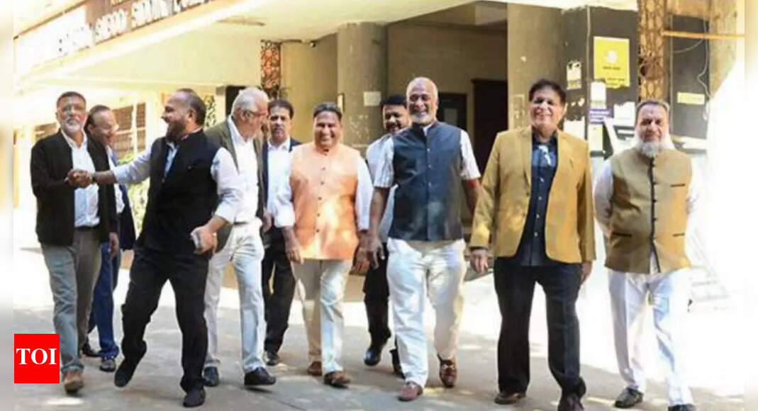 Mumbai Alumni Of 1982 Remember Founder Saboo Siddik Mumbai News Times Of India
