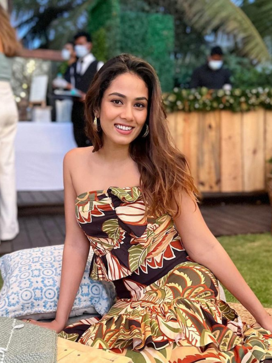 Mira Rajput's dresses that are perfect for spring | Zoom TV
