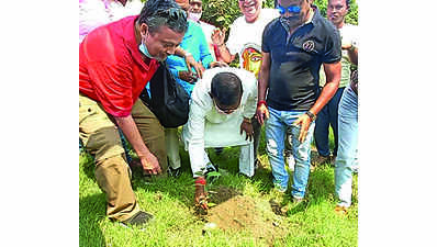 Sindhi Community Vows To Plant 10 Million Trees | Kolkata News - Times ...