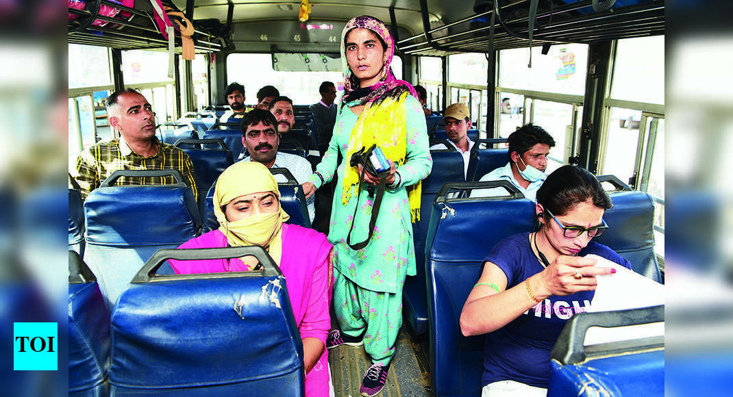Driving Force: Over 1.3k Women Bus Conductors For Happy & Safe Journey ...
