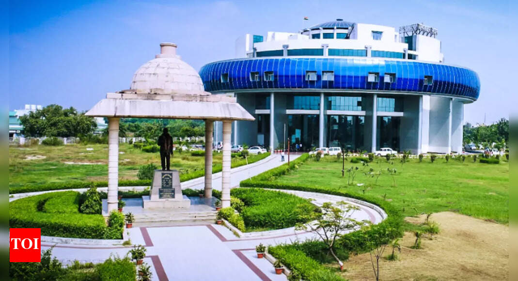 University: Start Classes On Campus, Bbau Urged | Lucknow News - Times ...