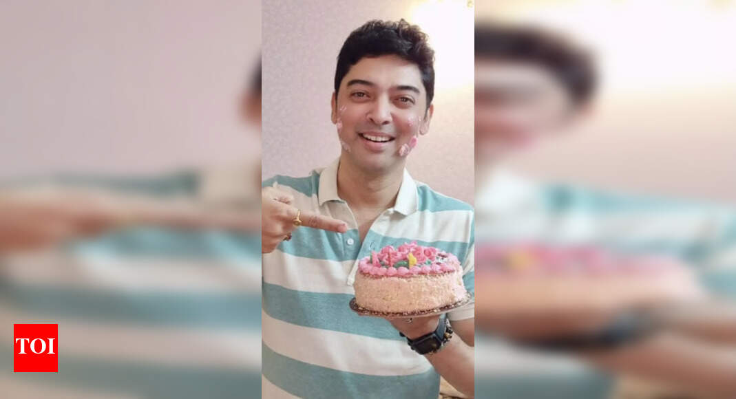 It’s a working birthday for Bhaswar - Times of India