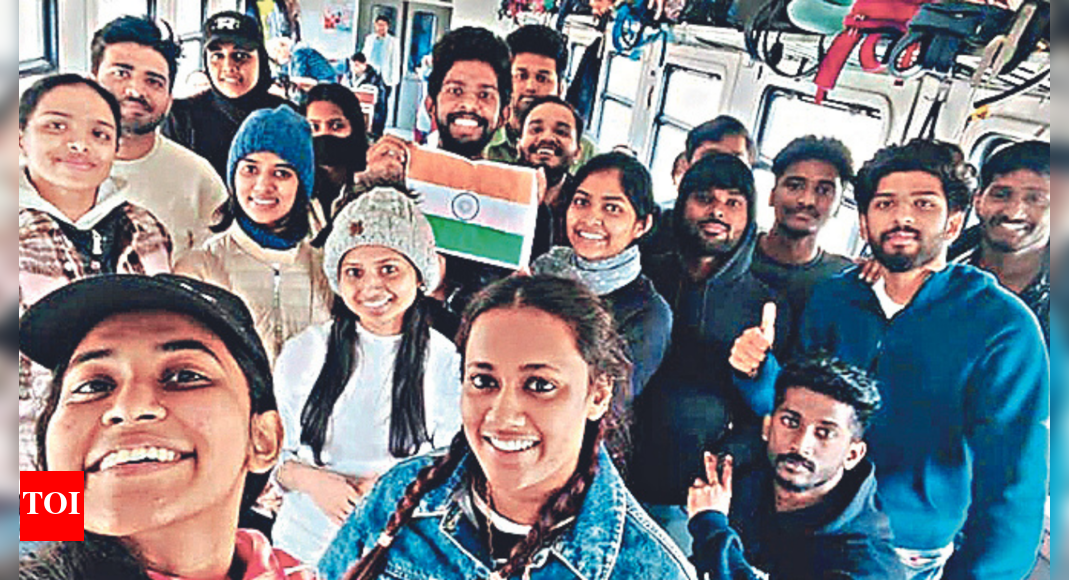 Poland: Weary Students On Their Way Home In Flights From Poland | Kochi ...