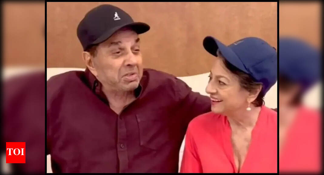 Dharmendra shares a happy video as he reunites with Tanuja; Fans get ...