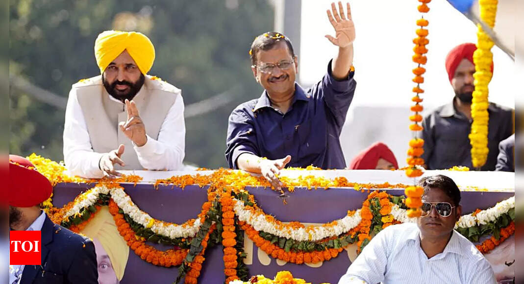 Mann: 'You did wonders': Arvind Kejriwal, Bhagwant Mann lead mega roadshow in Punjab to ...