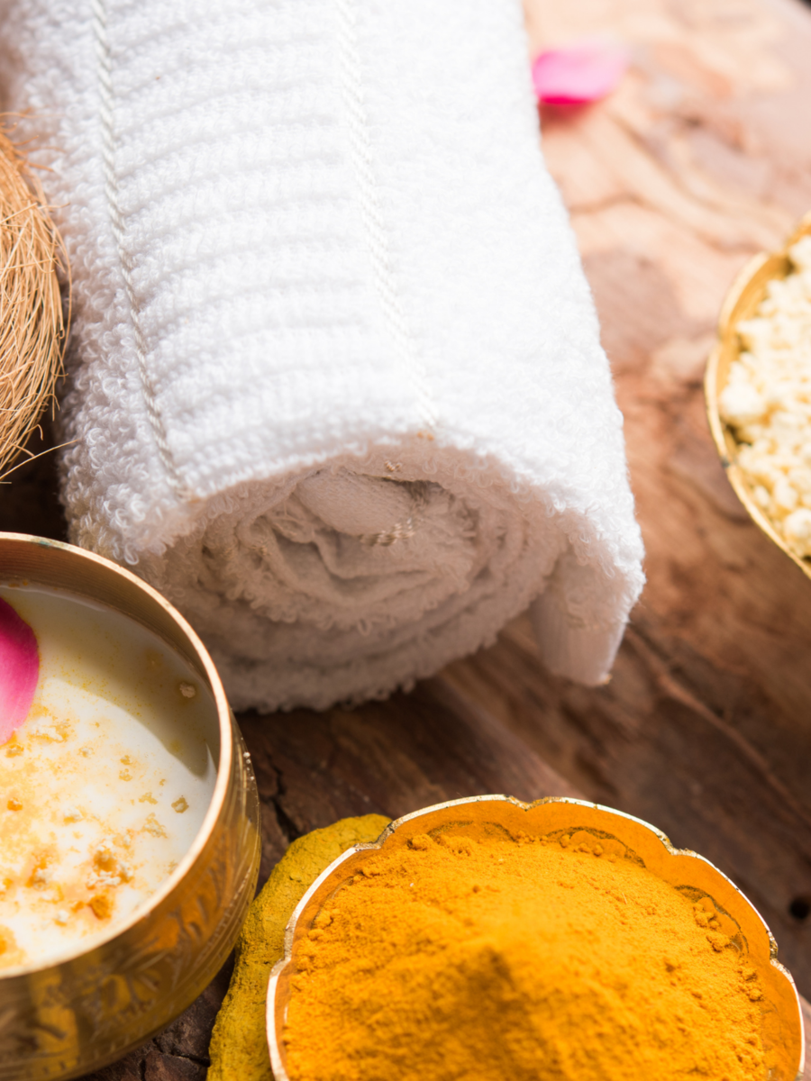 Homemade ubtan to remove Holi colors | Times of India