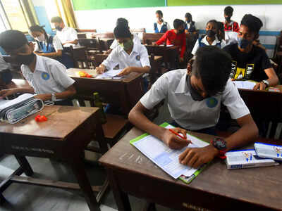 Maharashtra SSC Exams 2022: SSC exams begin across Maharashtra; schools ...