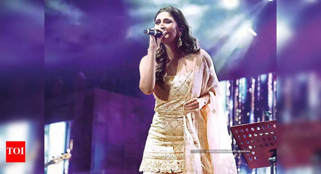 Exclusive! Singer Dhvani Bhanushali to make her Bollywood debut as an ...