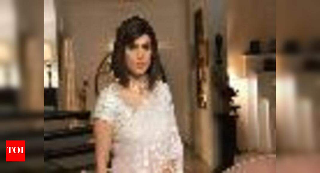 Rushali loves her pets - Times of India