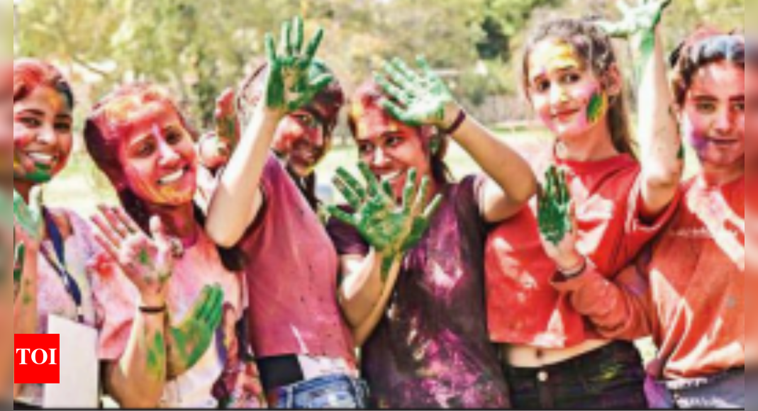 Holi: The Holi code: Much more than just splashing colours in Rajasthan ...