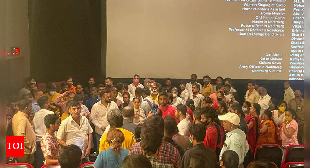 Bjp: Bjp Neta Books Entire ‘kashmir Files’ Show For Ward Residents ...