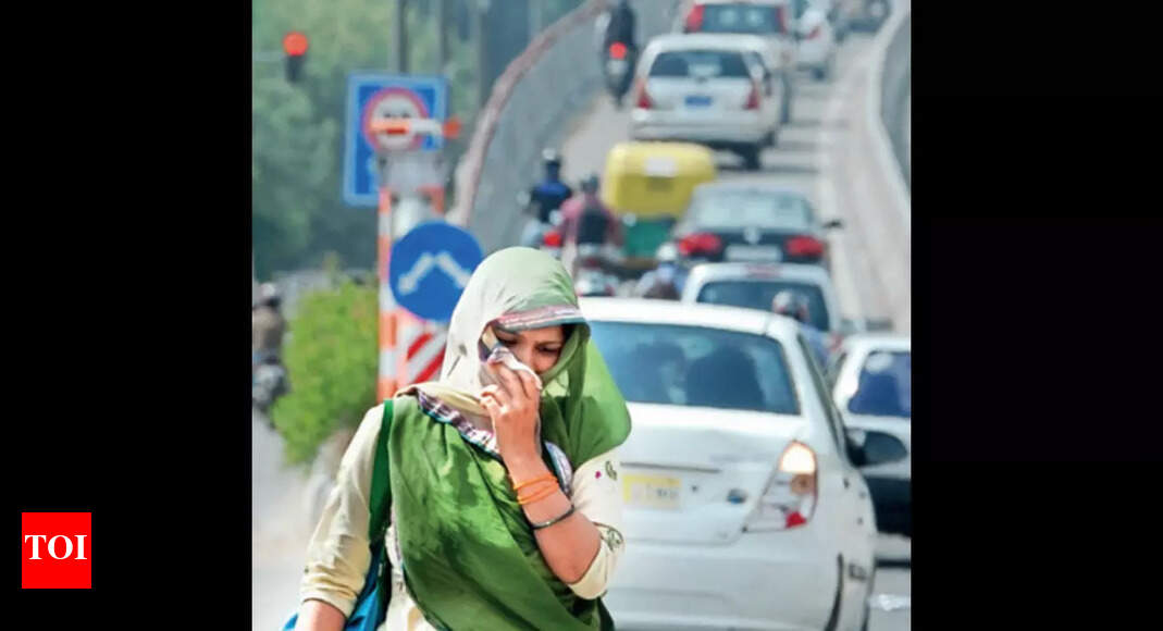 Delhi: Humidity in the air, ‘feel factor’ makes you feel warmer than it ...