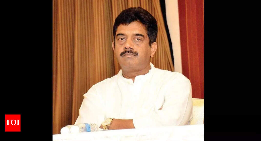 BJP Goa president Sadanand Shet Tanavade caught in Twitter war after ...