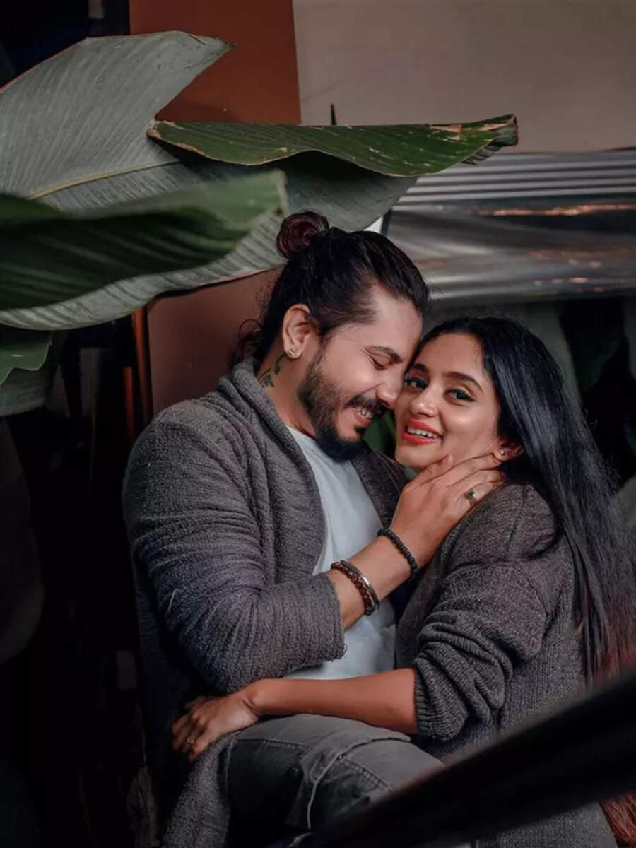 Meeth and Miri are happily enjoying their new phase | Times of India