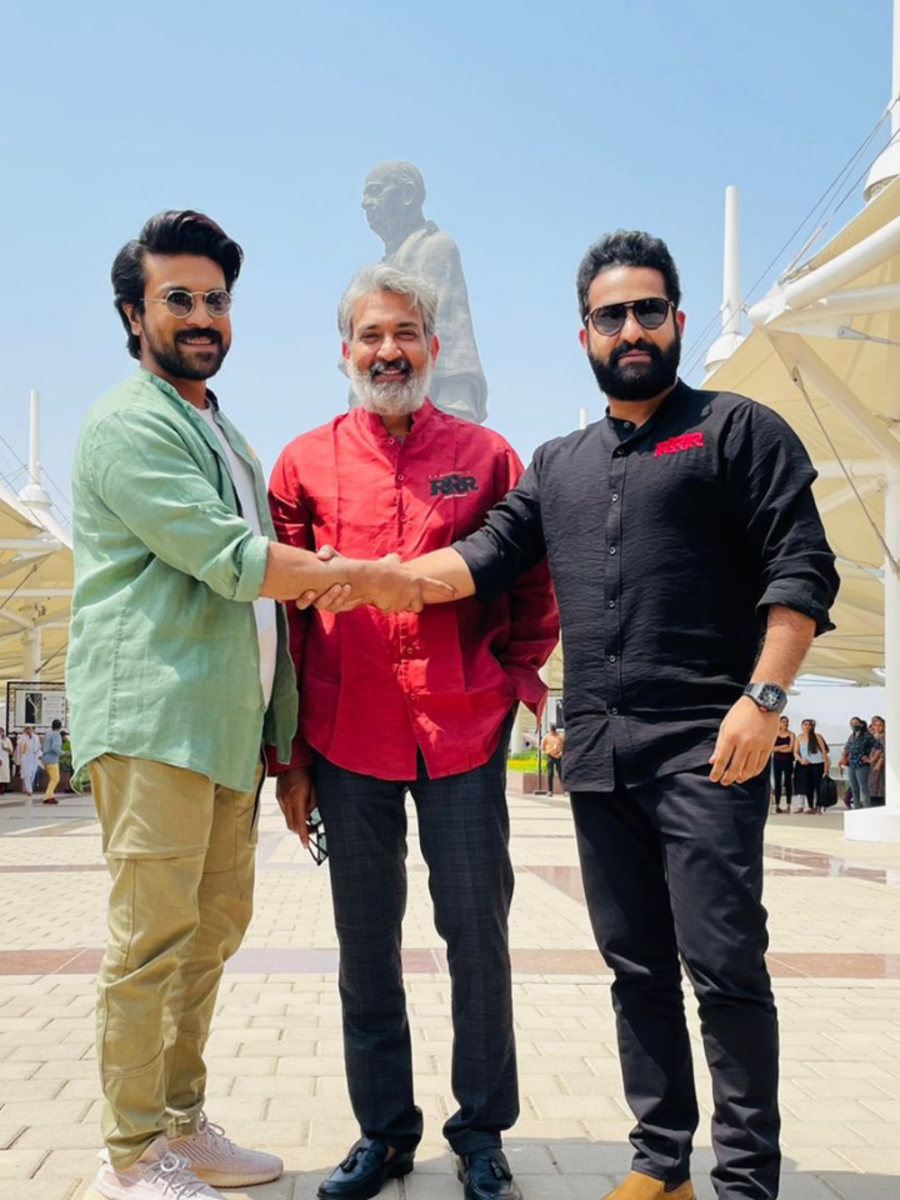 7 reasons to watch Ram Charan, Jr NTR's RRR | Zoom TV