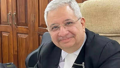 Was a pilgrimage for me till my last day, says Bombay HC judge on ...