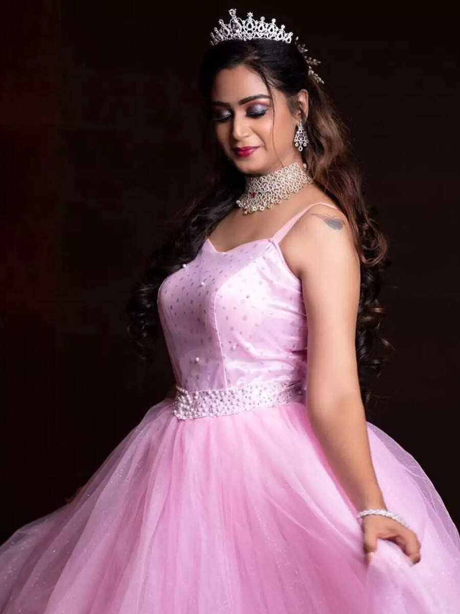 Meet the New Raja Rani 2 'Sandhya': Breathtaking pictures of Riya ...