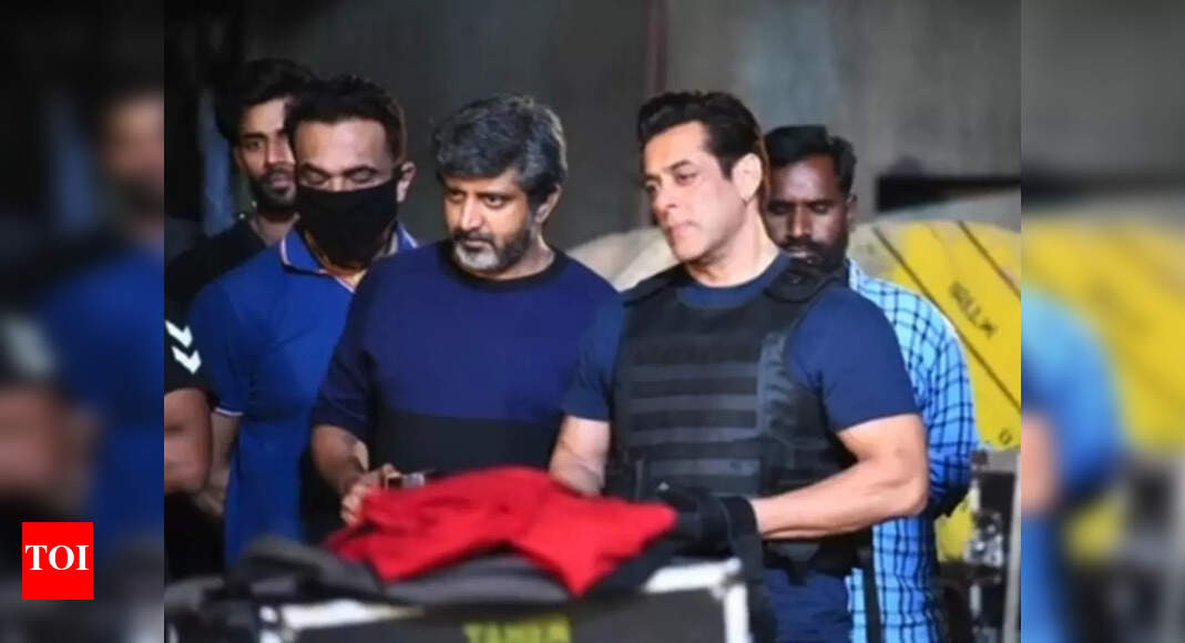 Mohan Raja completes an amazing schedule with Salman Khan for ...
