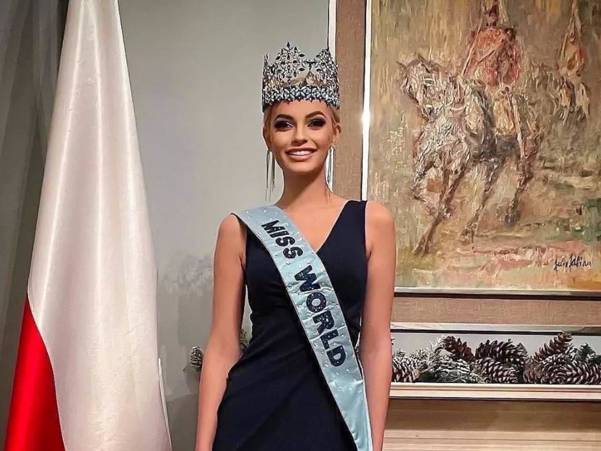 Miss World 2021 Karolina Bielawska attends charity to raise funds in ...