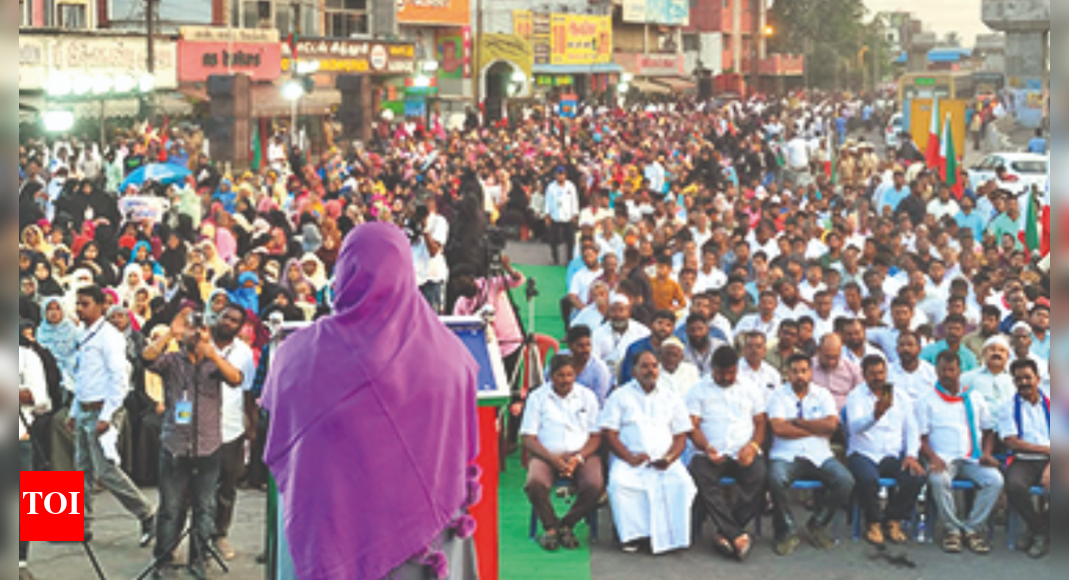 Tmmk, Aidwa Leaders Booked For Hate Speech | Coimbatore News - Times of ...