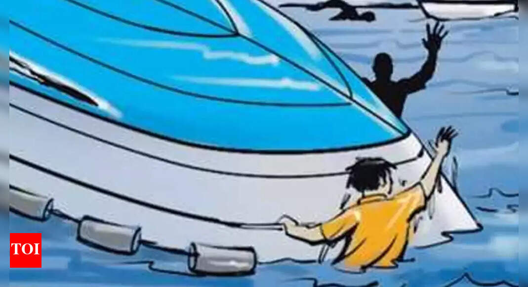 Sileru: Andhra Pradesh: 2 missing as boat capsizes in Sileru river ...