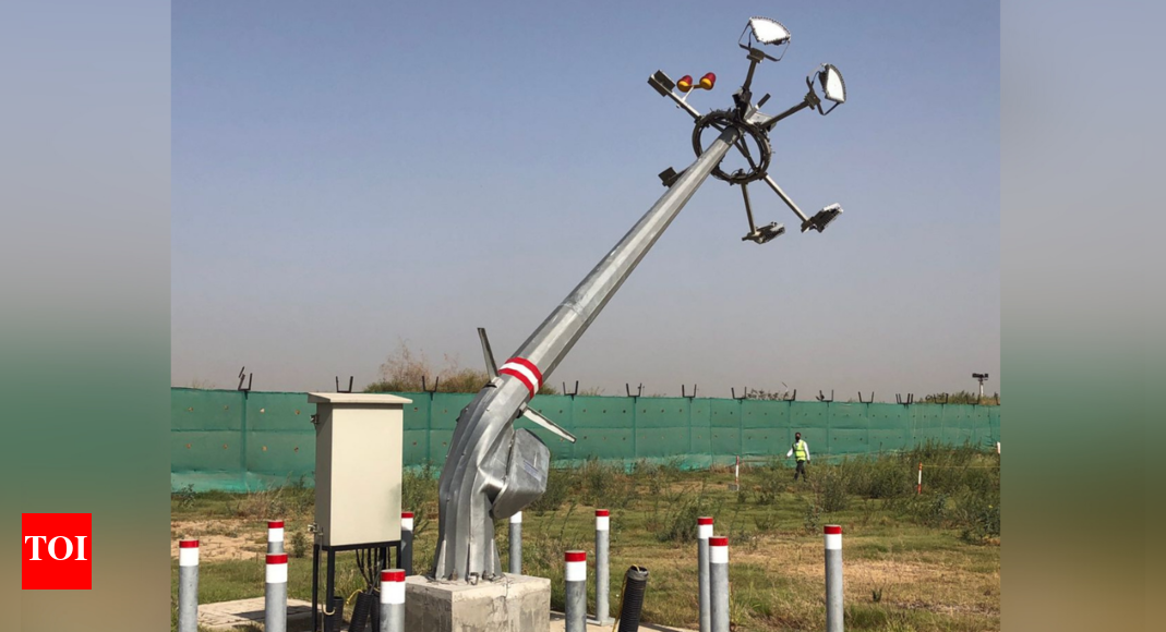 SpiceJet plane hits pole during pushback at IGIA; both pilots, several ...