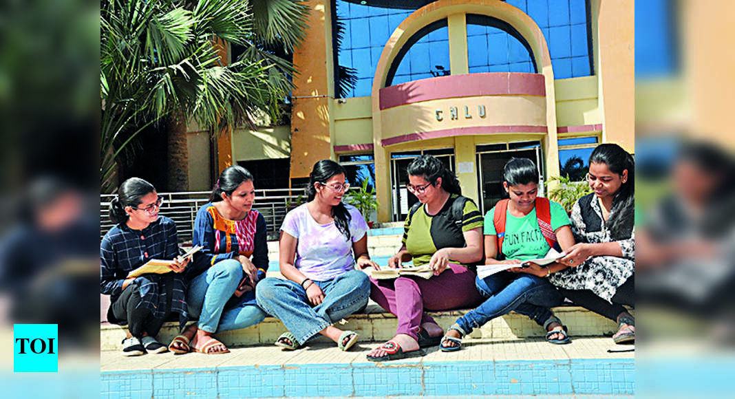 Cnlu: Cnlu Shines In Law Education | Patna News - Times of India