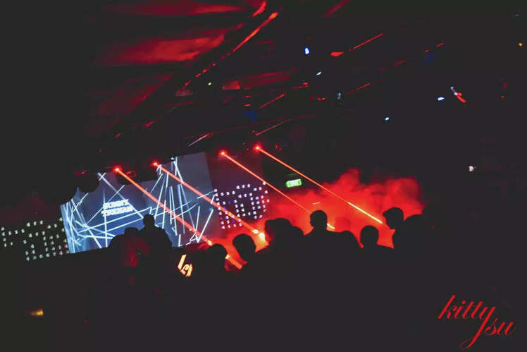 Places to experience Mumbai's vibrant nightlife | Times of India Travel