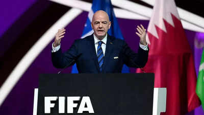 FIFA heads for record seven billion dollar revenues | Football News ...