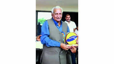 Mishra: Unsung But Most Loveable: Hockey Coach Ram Autar Mishra Passes ...