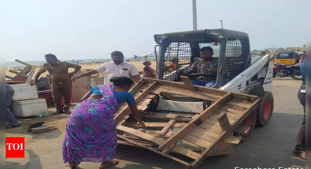 Chennai Corporation removes 70 encroachments on Marina Loop Road ...