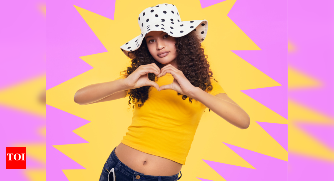 Here’s how to deal with your teen who is ‘in love’ - Times of India