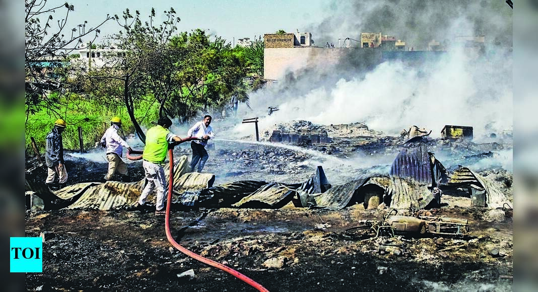 Basai: Shanties Gutted As Fire Breaks Out At Scrap Godown In Basai ...