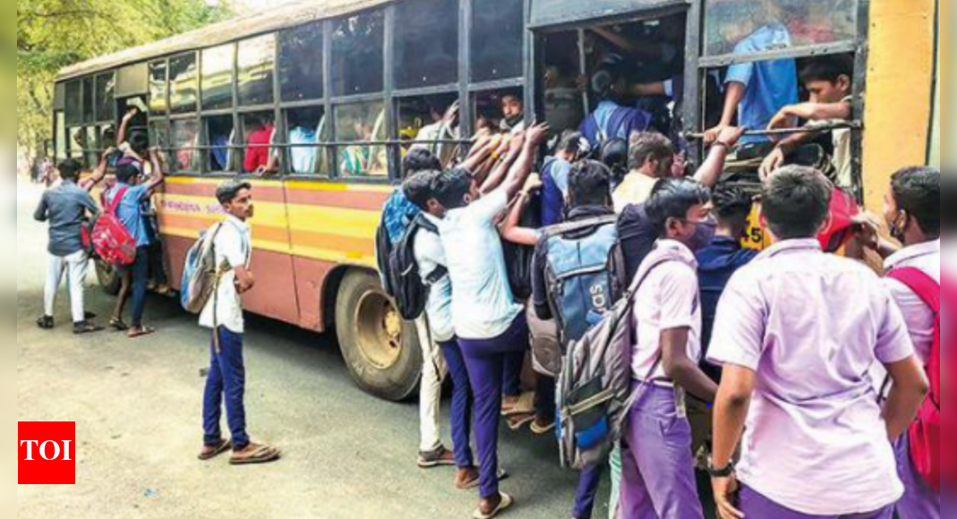 Trichy: Students back to living dangerously | Trichy News - Times of India