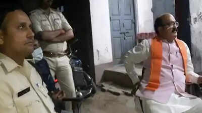 Bihar: MLA sits on SHO chair, demands police station diary | Patna News - Times of India