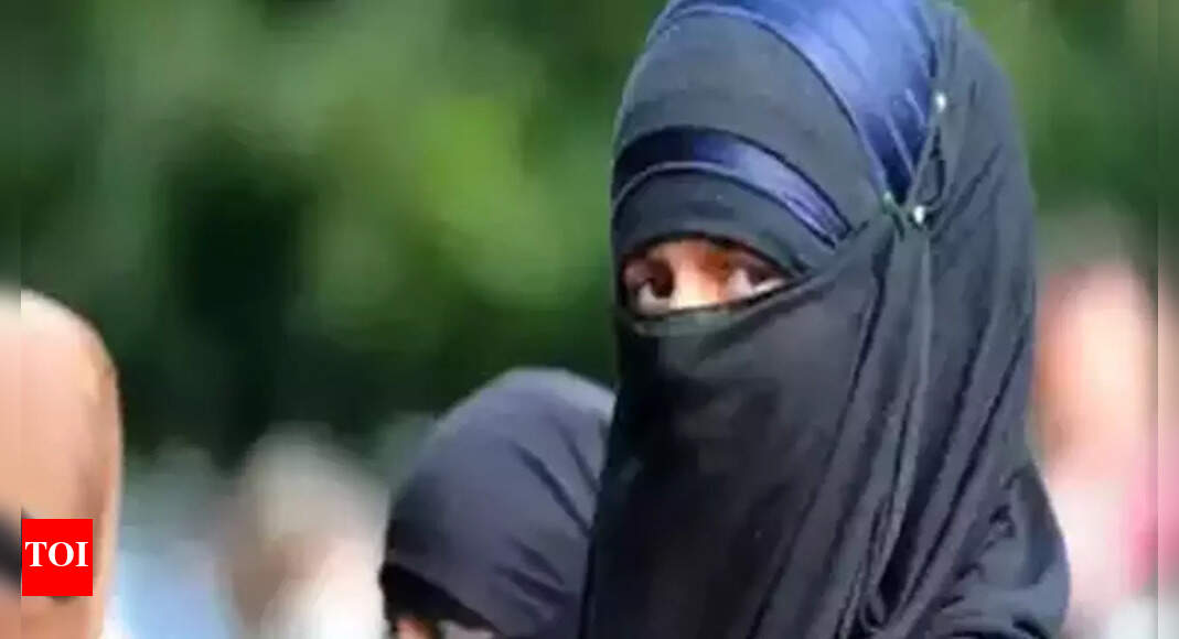 Poverty Sole Mate Of Single Muslim Women In Old City | Hyderabad News ...