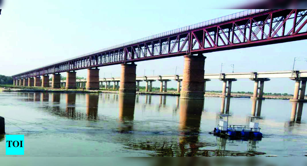 Prayagraj: Discarded Curzon Bridge To Be Converted Into Ganga Museum ...