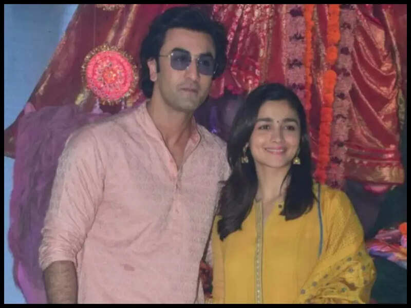 Alia Bhatt's uncle Robin Bhatt confirms her wedding with Ranbir Kapoor ...