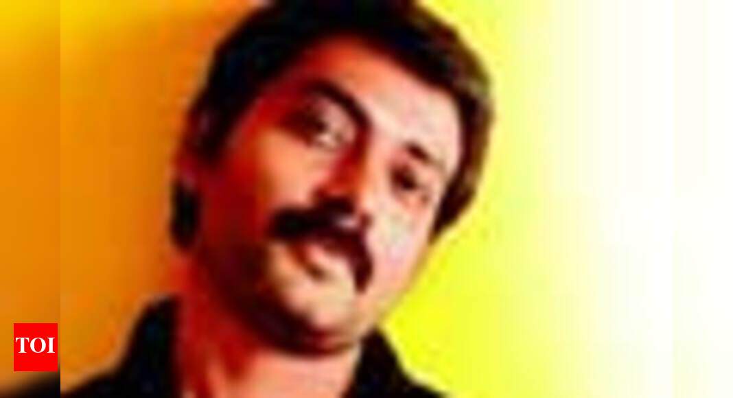 Narain unveils his 'mugamoodi' | Tamil Movie News - Times of India