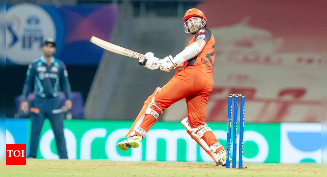 IPL 2022, SRH vs GT: Kane Williamson helps Sunrisers Hyderabad snap ...
